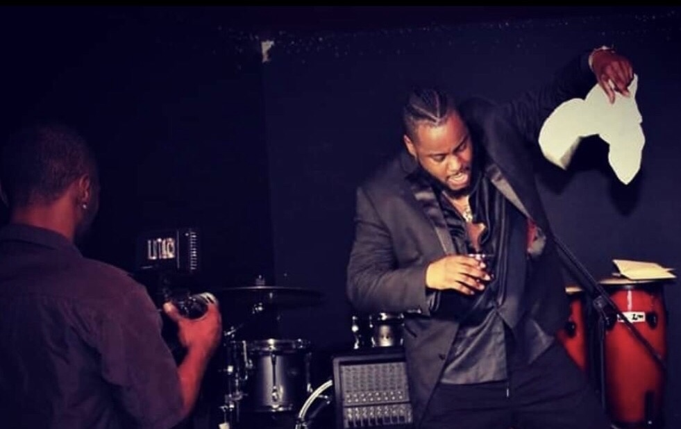 INTERVIEW: Southern Laced Welcomes Emerson Hill – SOUTHERN LACED