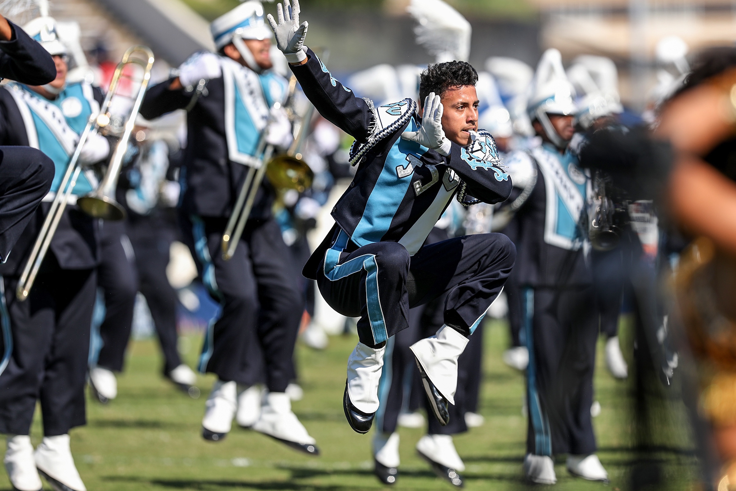 Two members of JSU’s Sonic Boom Marching Band make history as first ...